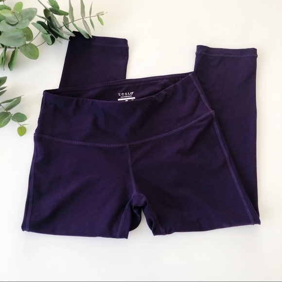 Tesla | Pants & Jumpsuits | Tesla Slim Stretch Fit Workout Capri ...